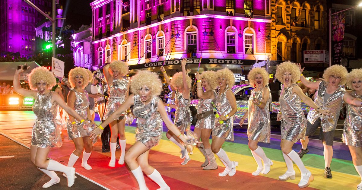 Darlinghurst Sydney - Plan a Holiday - Hotels, Maps & Restaurants